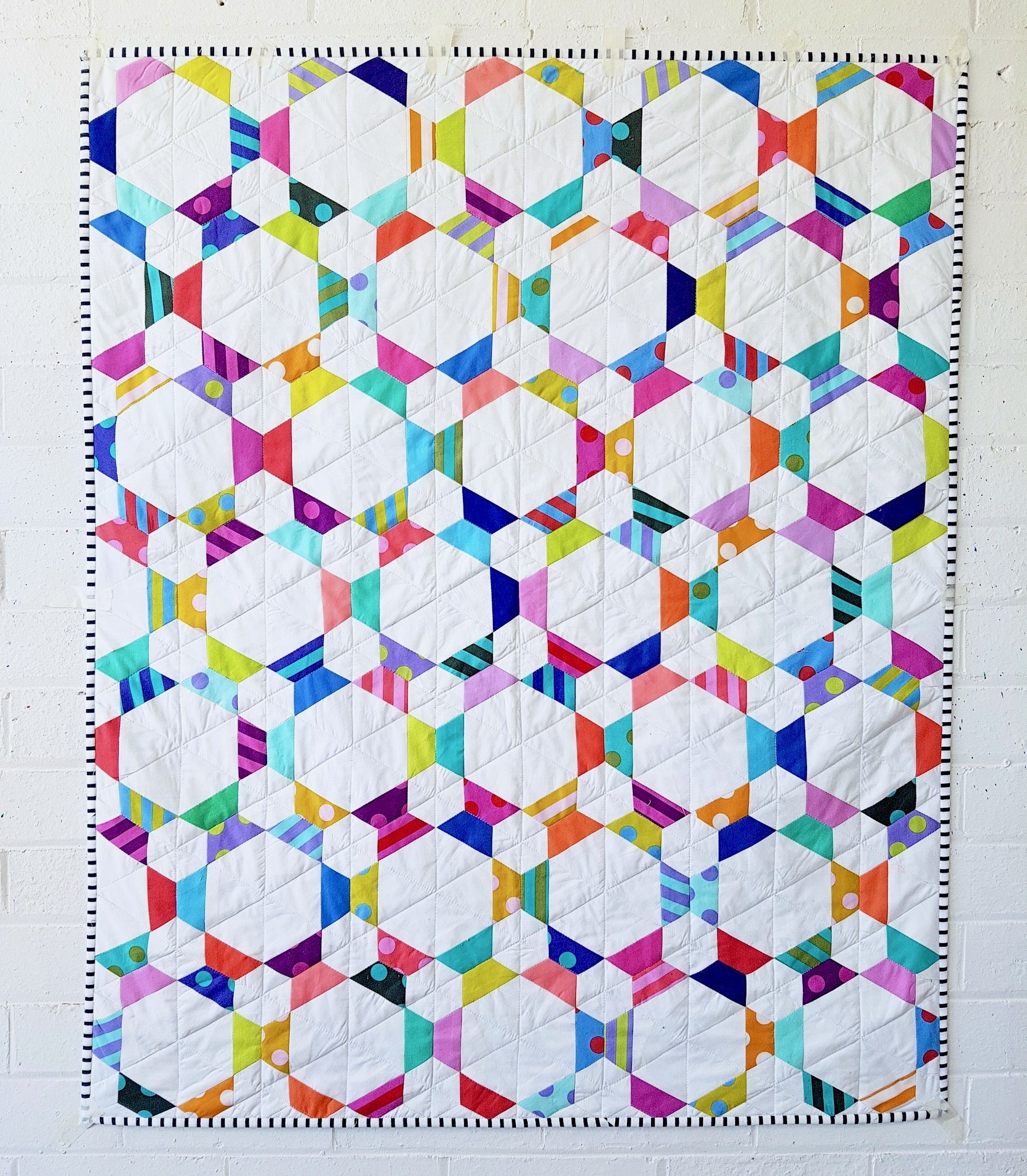 Bon Bon Quilt - A Free EPP Quilt Pattern – Tales of Cloth